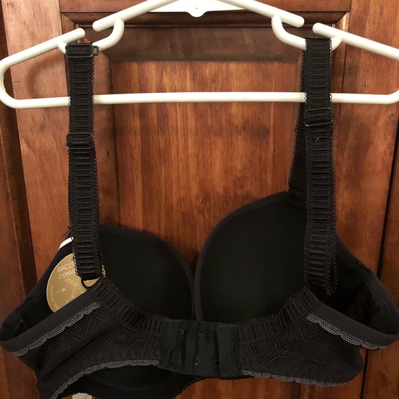 Freya | Intimates & Sleepwear | Freya Moulded Plunge Bra 28ddd | Poshmark